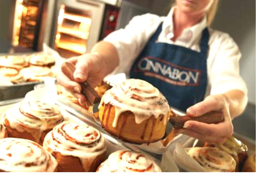 *HOT* FREE MiniBon Roll at Cinnabon | Free Stuff Finder