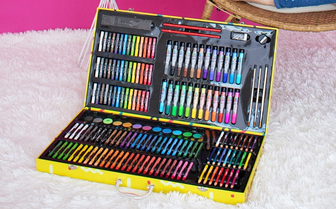 Kids 210-Piece Drawing Set $10 | Free Stuff Finder