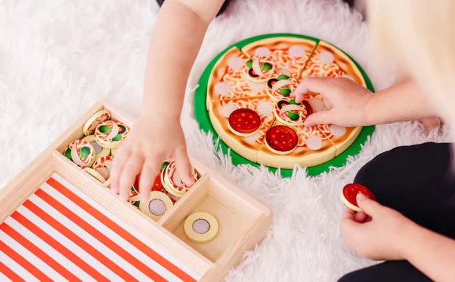Melissa & Doug Pizza Party Playset $17 | Free Stuff Finder