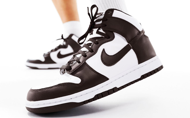 Nike Panda Dunks In Stock For The Whole Family! | Free Stuff Finder