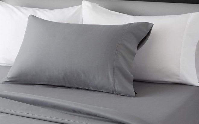 Queen 4-Piece Comforter Set $8 at Amazon | Free Stuff Finder